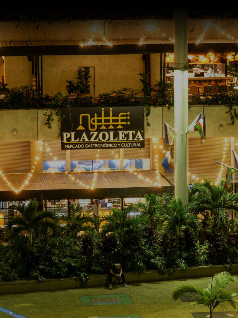 La Plazoleta | Plazoleta Jairo Varela | Centro de eventos | Restaurante Bar